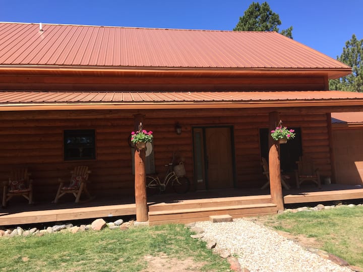 Peaceful Cabin - Hermosa, SD