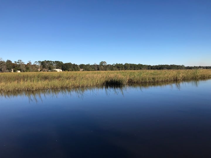 Dream Catcher Cottages At Sweetwater Creek - Jacksonville Zoo and Gardens, Jacksonville