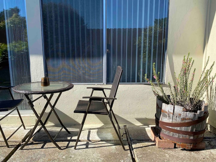 Hilltop Oasis With A View Close To Everything - Millbrae, CA