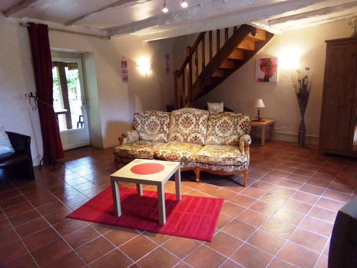 Explore, Rest, Repeat In Our Delightful Gite - Souillac