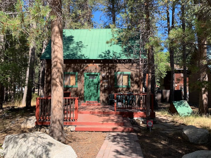 A Little Cabin In Convenient Area - South Lake Tahoe