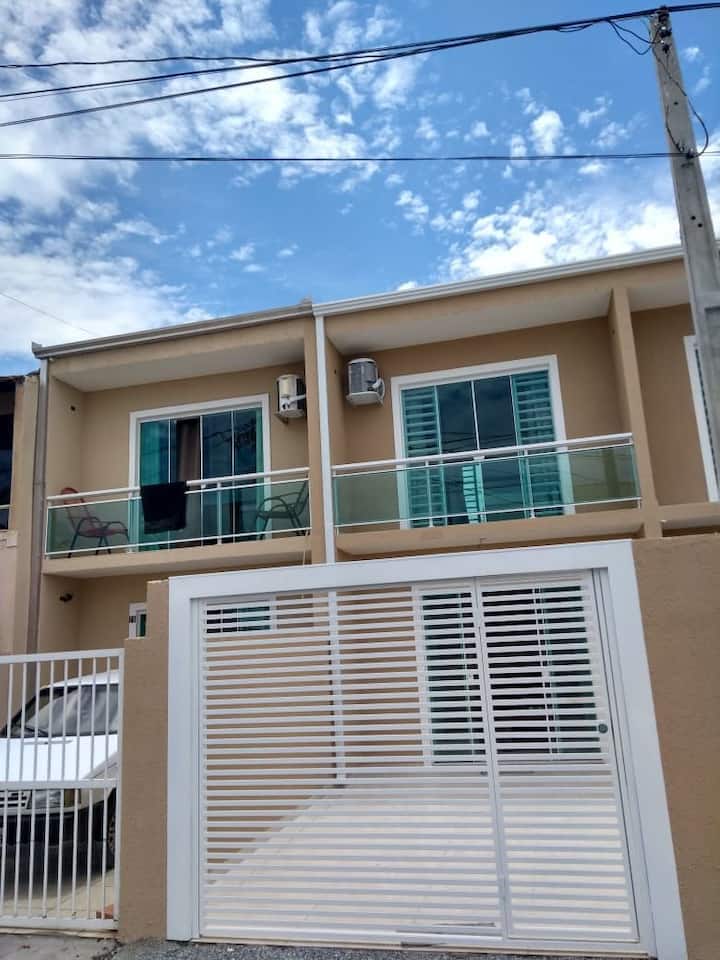 Sobrado Na Praia De Caiobá,. - Matinhos