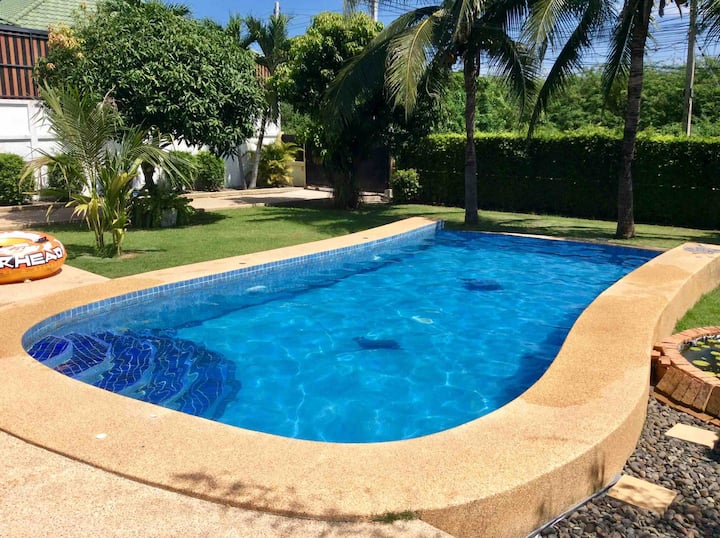 Chilled Out 420 Tropical Villa - Hua Hin