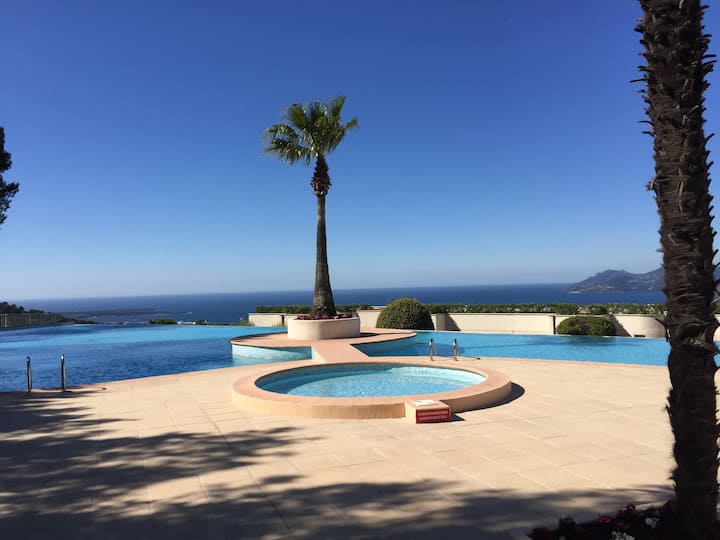 Appartement Avec Terrasse +Piscine - Mougins