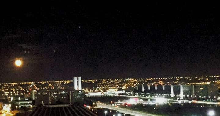 Center; Near Congresso, Estádio Mané Garrincha - Brasilia