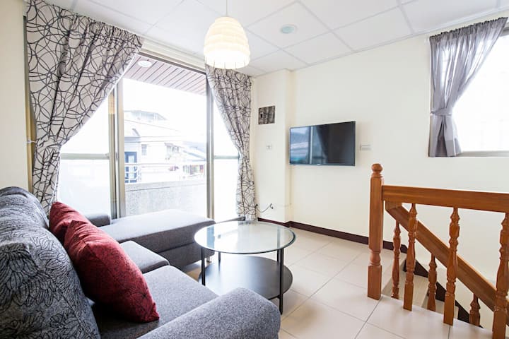 4-8人包棟｜免上階梯｜步行2分鐘到老街 - New Taipei City