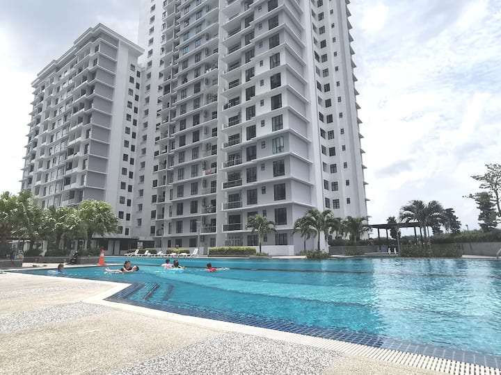 Platino 2501 Near To Paradigm Mall Homelike Stay - Johor