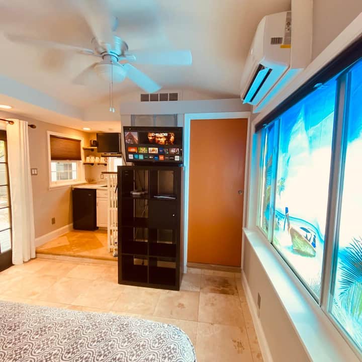 Tiny House Riverwalk /Ft Lauderdale Downtown - Fort Lauderdale