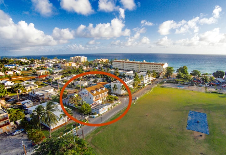 Sun N' Sea Apartments (D) - Barbados