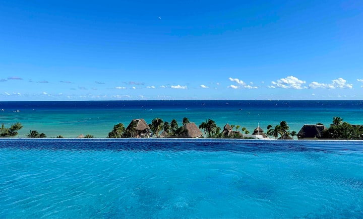 Luxury 2bd, Steps From The Ocean, Premier Location - Playa del Carmen