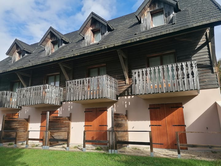 Appartement 4 Pers Super-besse - Lac des Hermines