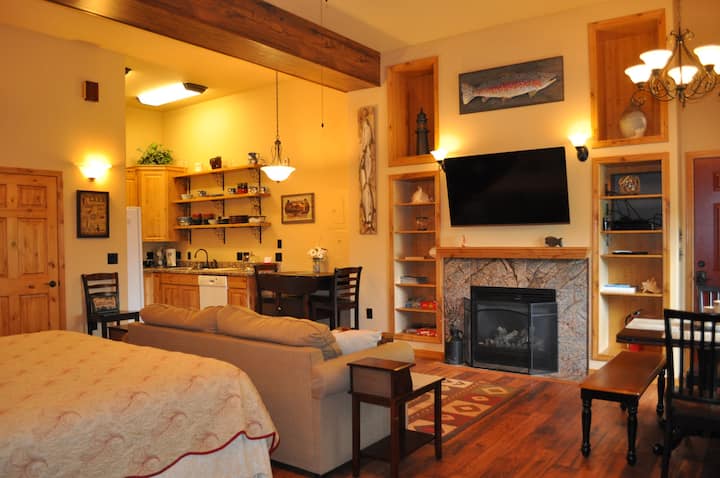 Hidden Treasure In The Mat-su Valley (Sr) - Palmer, AK