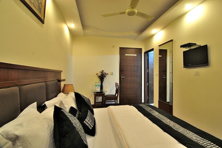 Hotel Toronto - 뉴델리