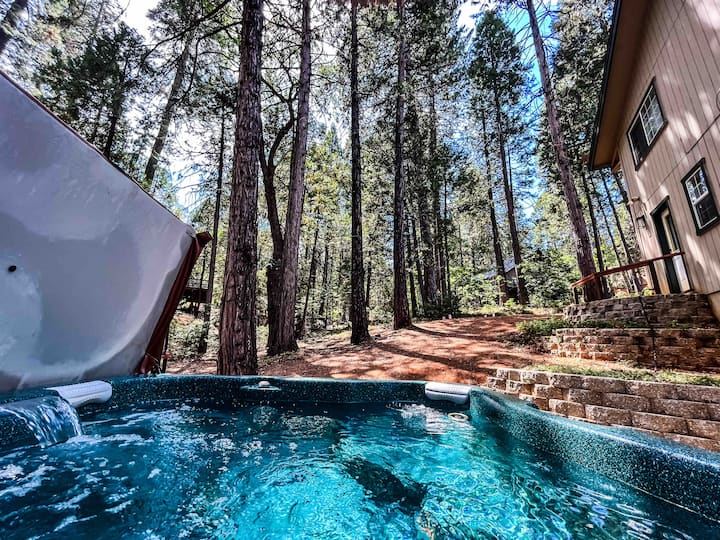 Hot Tub-sled/ski-game Room-dog Friendly - Arnold, CA