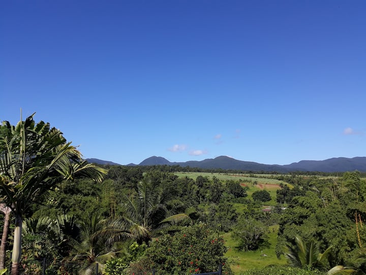 *Habitation Kumquat - T4  Maracuja -Vue Montagnes* - Guadeloupe