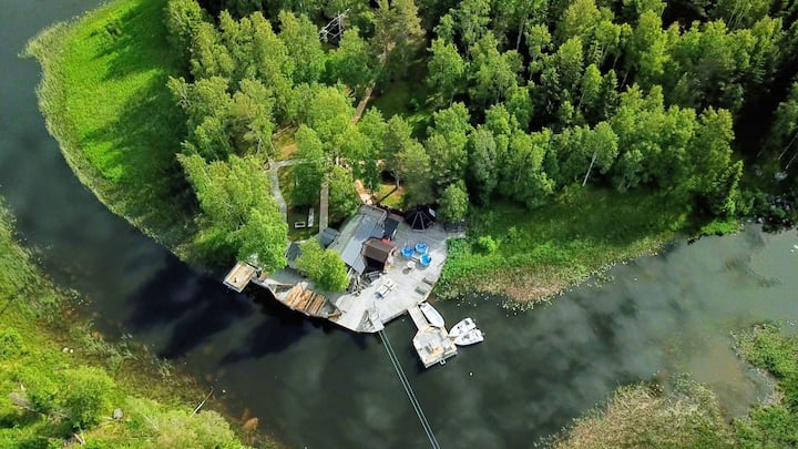 Amazing Cabin On Private Island - Hudiksvall