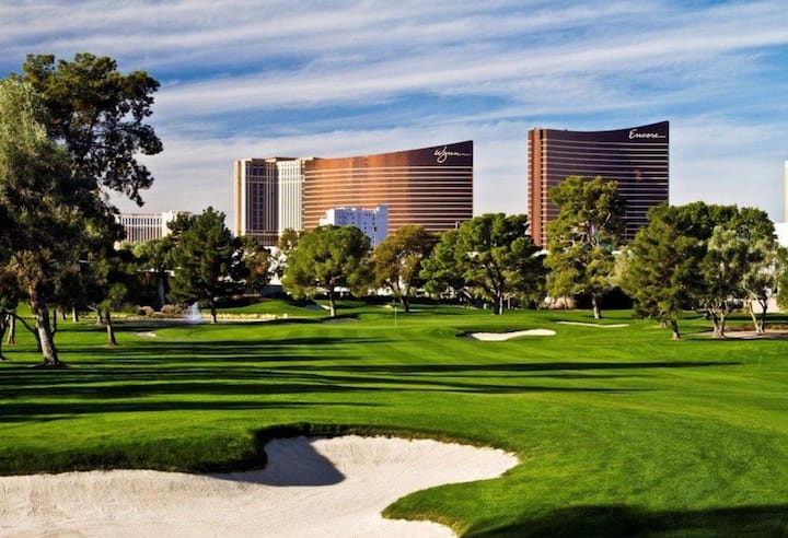 2909 Guard Gated Golf Course 1mi To Vegas Strip - Las Vegas, NV