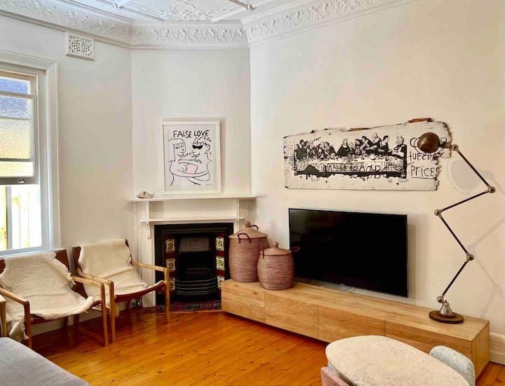 Original 2 Bedroom Semi In Manly’s Prime Location - Manly