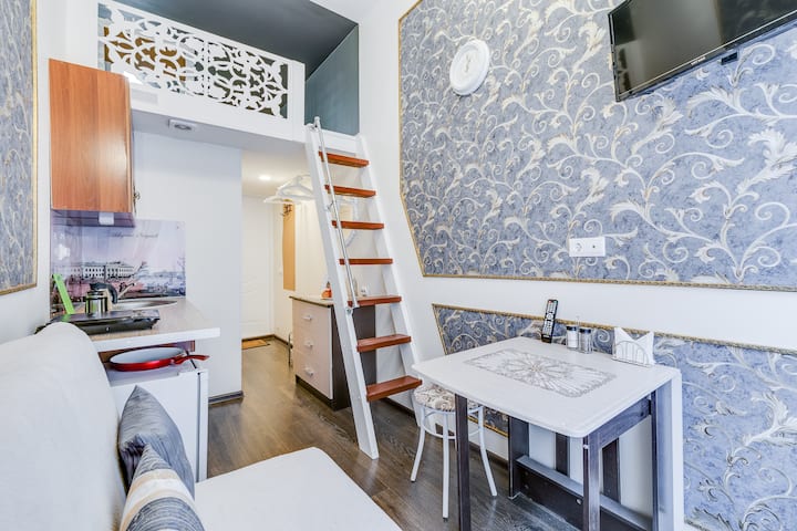 Студия на длительный срок в центре Аристократ - Saint Petersburg