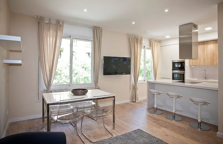 Piso De 4 Habitaciones Y 2 Baños - Barcelone