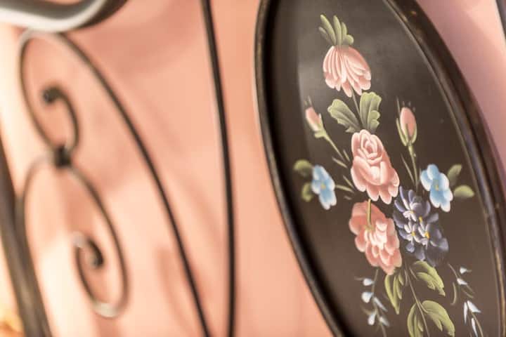 Rose Room Of "Grandparents House" - Villetta Barrea
