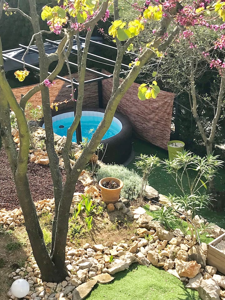 La Villa Opale Carnoux Studio 5 Min Cassis-jacuzzi - Calanque d'En-vau