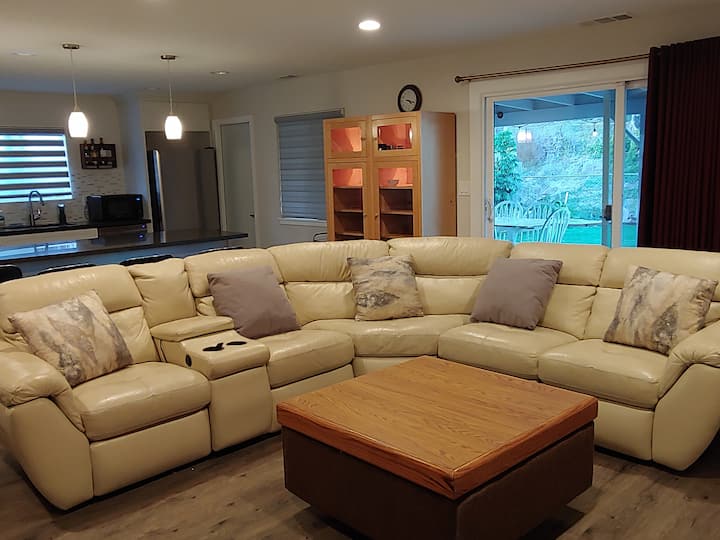 Family Friendly For All Vacation Home - San Diego Airport (SAN)