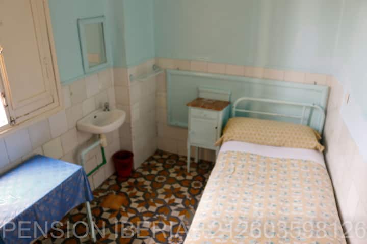 Room 5 Pension Iberia - Tétouan