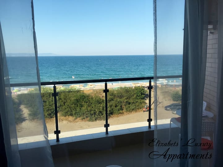 Elizabeth' Luxury Apartments, Incredible Sea View - Pomorie