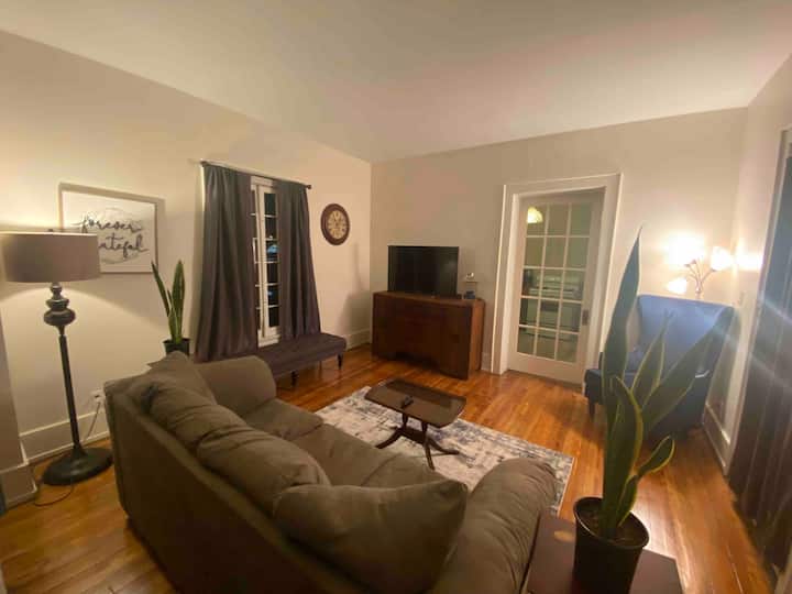 Nice 2bdr In Hist. Dist. Near Downtown Bay City - Bay City, MI