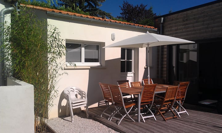 Maison Exposée Sud, Proche Parcs & Centre, 9p. - La Rochelle