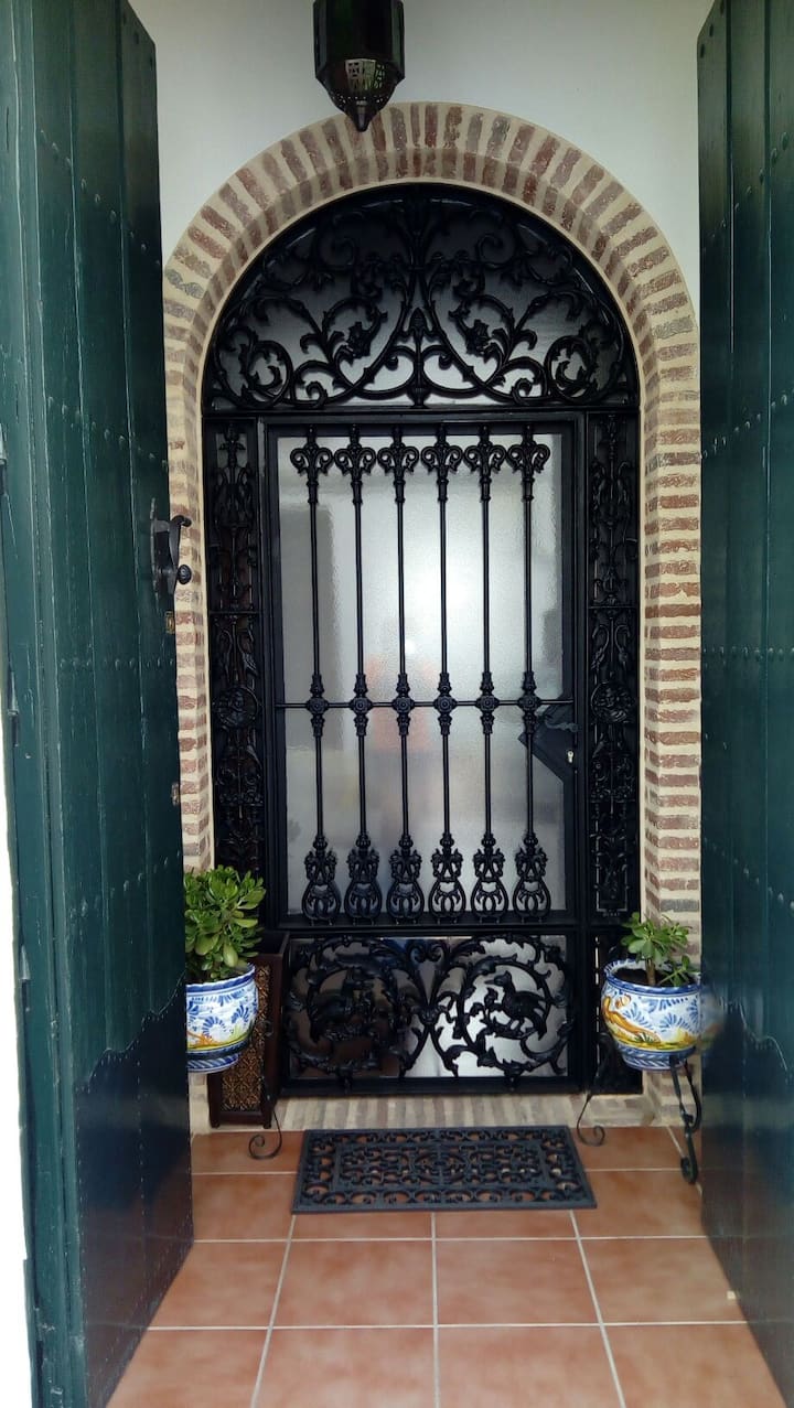 Casa Rural Pueblo Lujo Cazalla De La Sierra 8 Pax - Cazalla de la Sierra