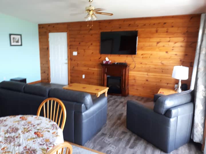 John B's Oceanfront Cottage - Cottage # 1 - Prince Edward Island