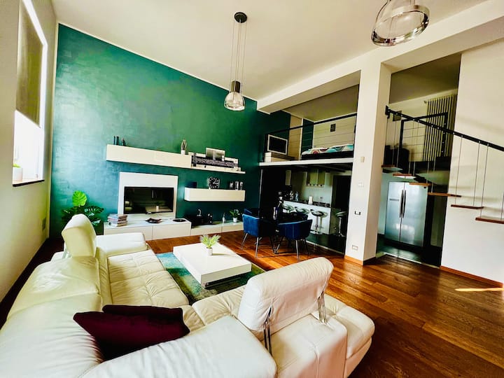 Moderno Loft Alle Porte Di Milano- 115mq - 3 Posti - Limbiate