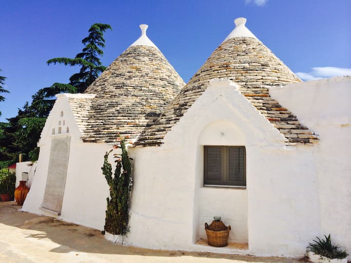 Les Trulli Dans Une Masseria Historique - Fasano