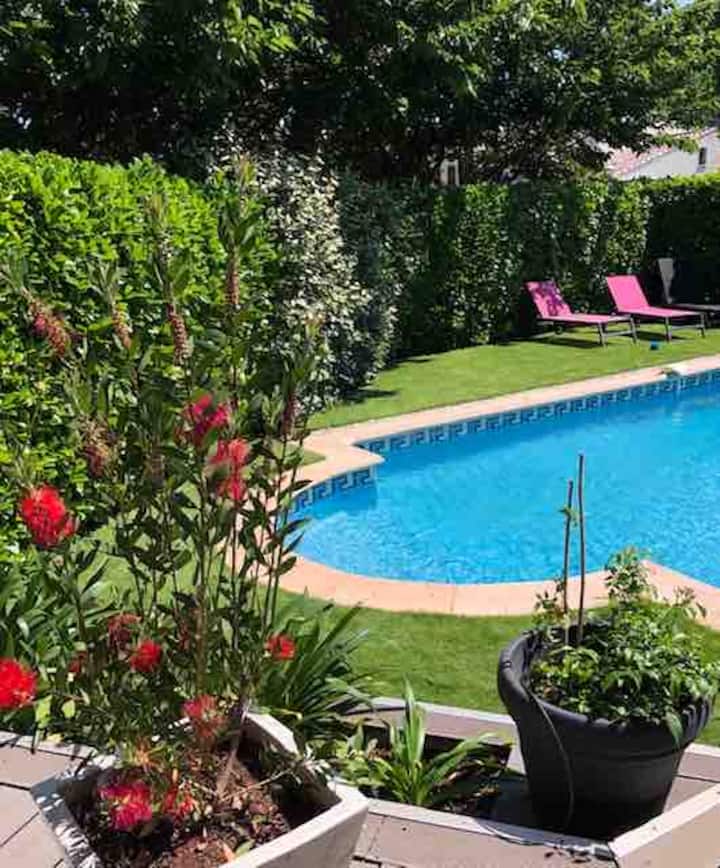 Superbe Maison Avec Grande Piscine, 8 Couchages - Juvignac