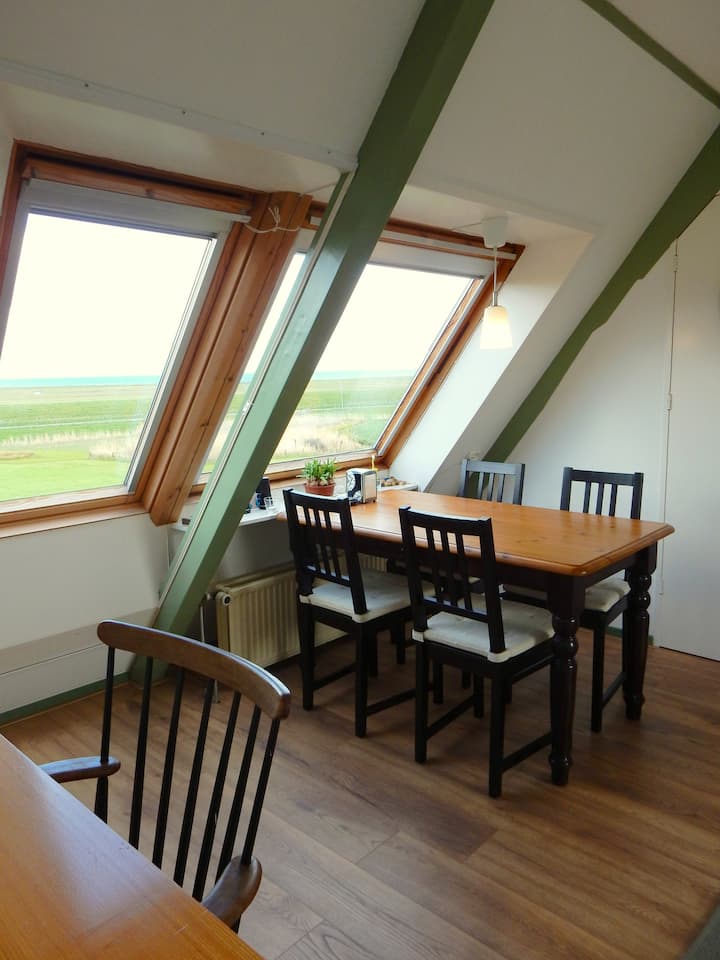 B&b In The Church Of Etersheim: Top Floor Room - Hoorn