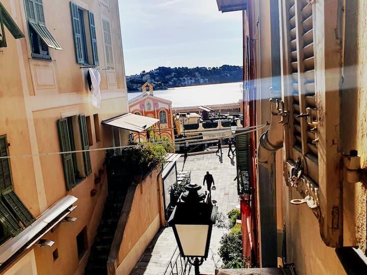 Sublime Appartement, Climatisé Au Pied Des Plages - 에제
