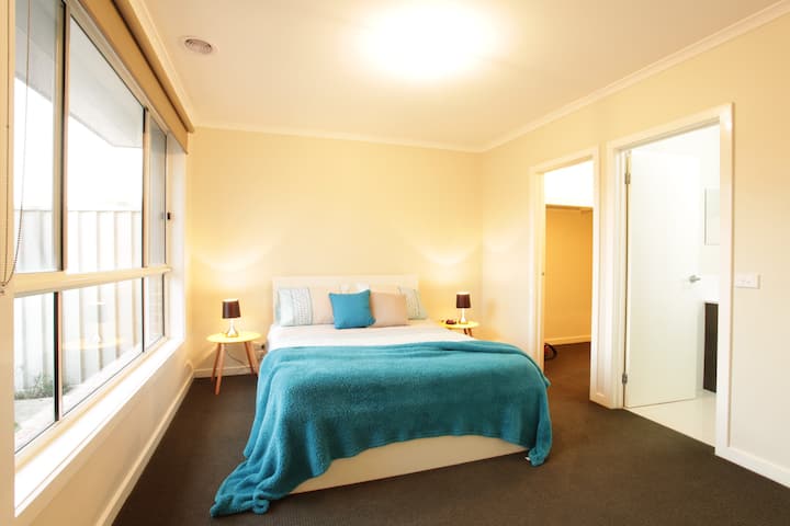 Portarlington Absolute Gem! - Portarlington