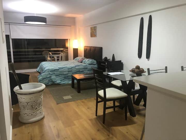 * Monoambiente Con Hermosa Vista En Belgrano - Buenos Aires