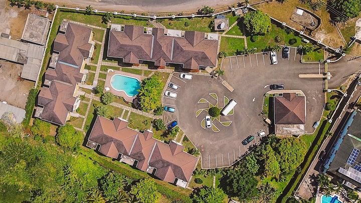 ★Villatownhouse | Mins From Bluehole & Beaches - Ocho Ríos