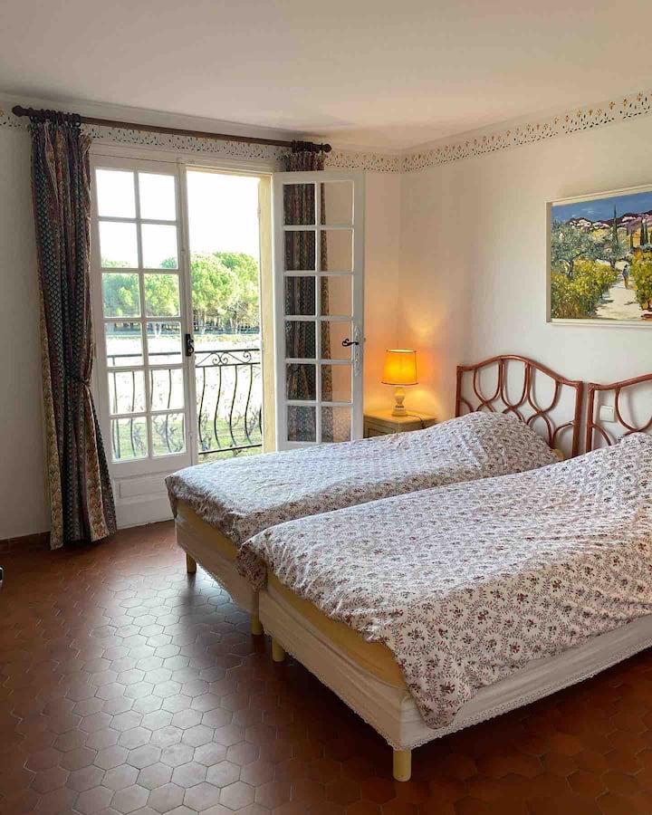 Maison Située Au Milieu Du Vignoble Ramatuellois - Ramatuelle