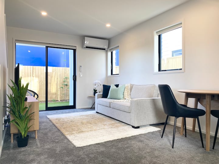 Salisbury Courtyard Stay With Fibre Wi-fi - New Zealand