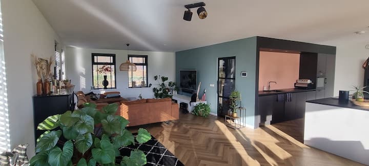 Villa Near Public Swimming Pool - Zwolle