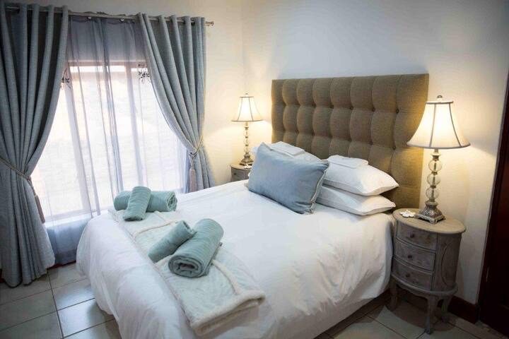 Galjoen Suite - Vaal De Vue - Christiana