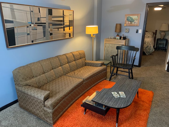 Groovy Pad! Near It All—wineries! Beaches! Dunes! - Lemon Creek Winery, Berrien Springs