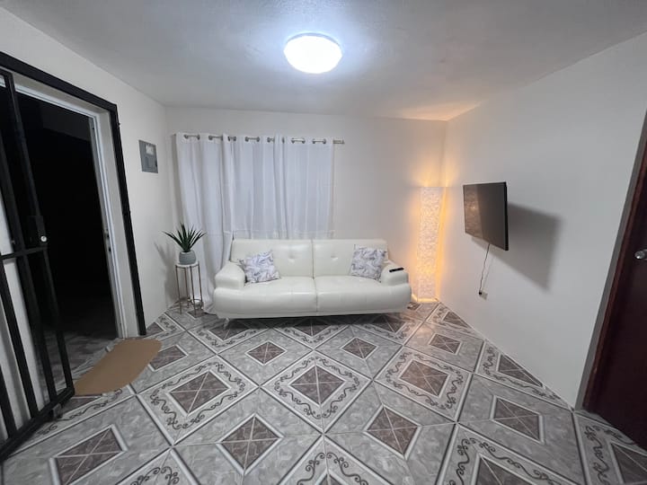 Casita Crema/patio/3 Beds - San Juan