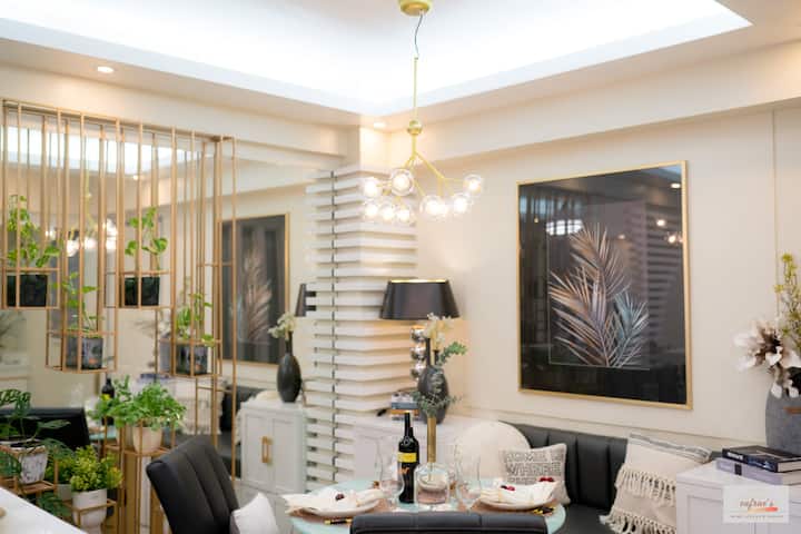 Refreshed 2br Unit At Cypress Towers Condo - Taguig