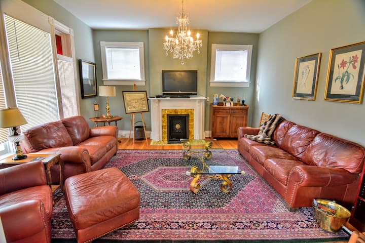 Bell Ct-133 N Ashland Ave-horse Park-bourbon Trail - Lexington, KY