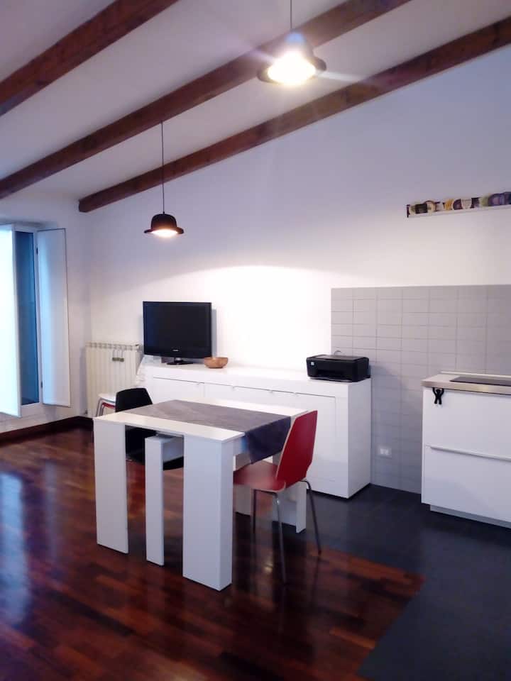 Ampio Bilocale Per4. Mm Primaticcio 015146-cni-031 - Milan